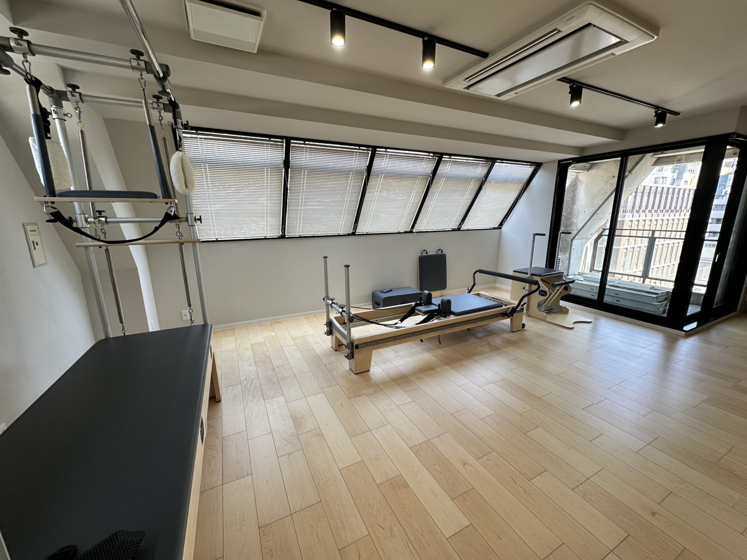 2025/6/4 大阪府大阪市にJUNO PILATESマシンを納品しました。 - マシンピラティス販売【全国対応】 | JUNO ...